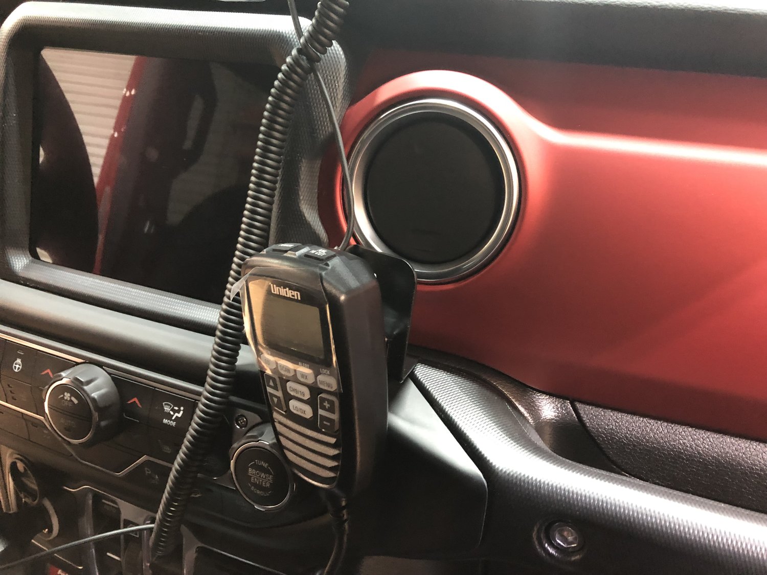 Quadratec Extreme Duty Stainless CB Radio Antenna Rear Tailgate Mount ...