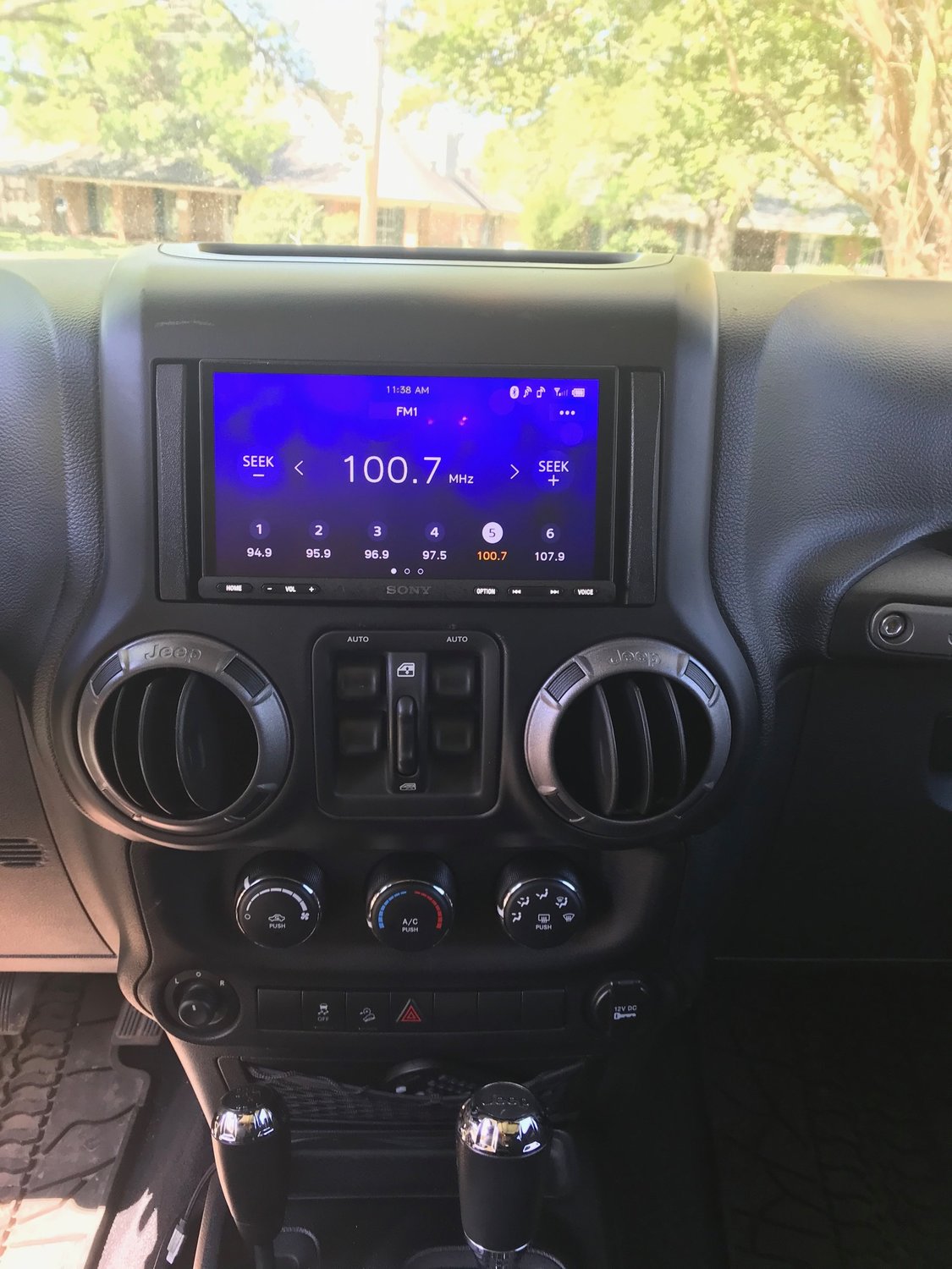 Sony XAV-AX7000 High Power Media Receiver | Quadratec