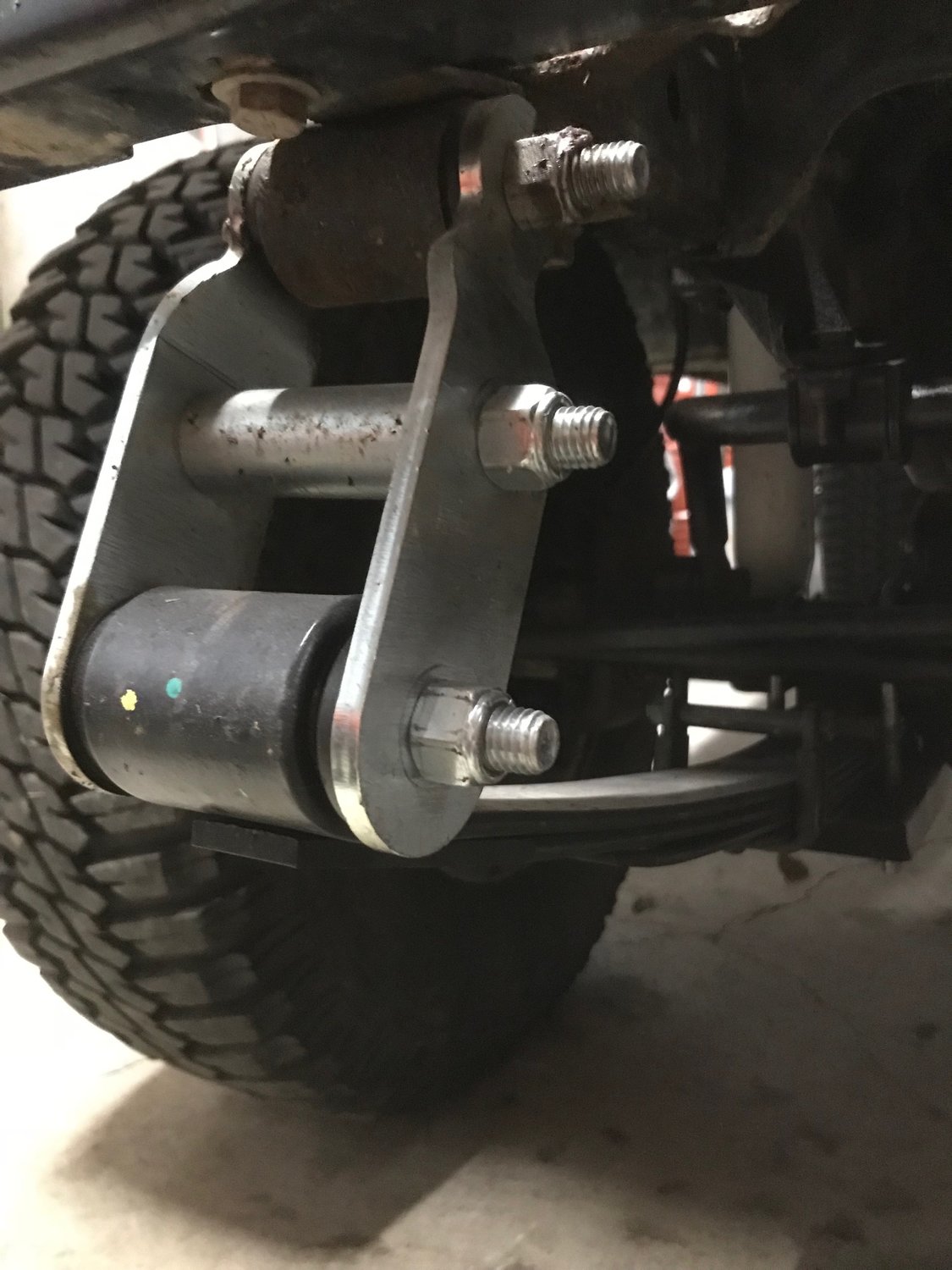 Rubicon Express Shackle Conversion for 76-86 Jeep CJ | Quadratec
