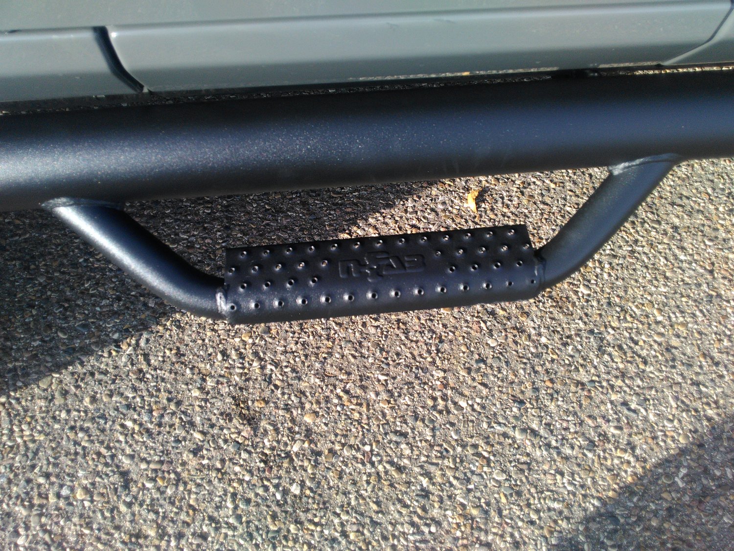 N-FAB Nerf Step System with Drop Down Hoop for 20-22 Jeep Gladiator JT ...