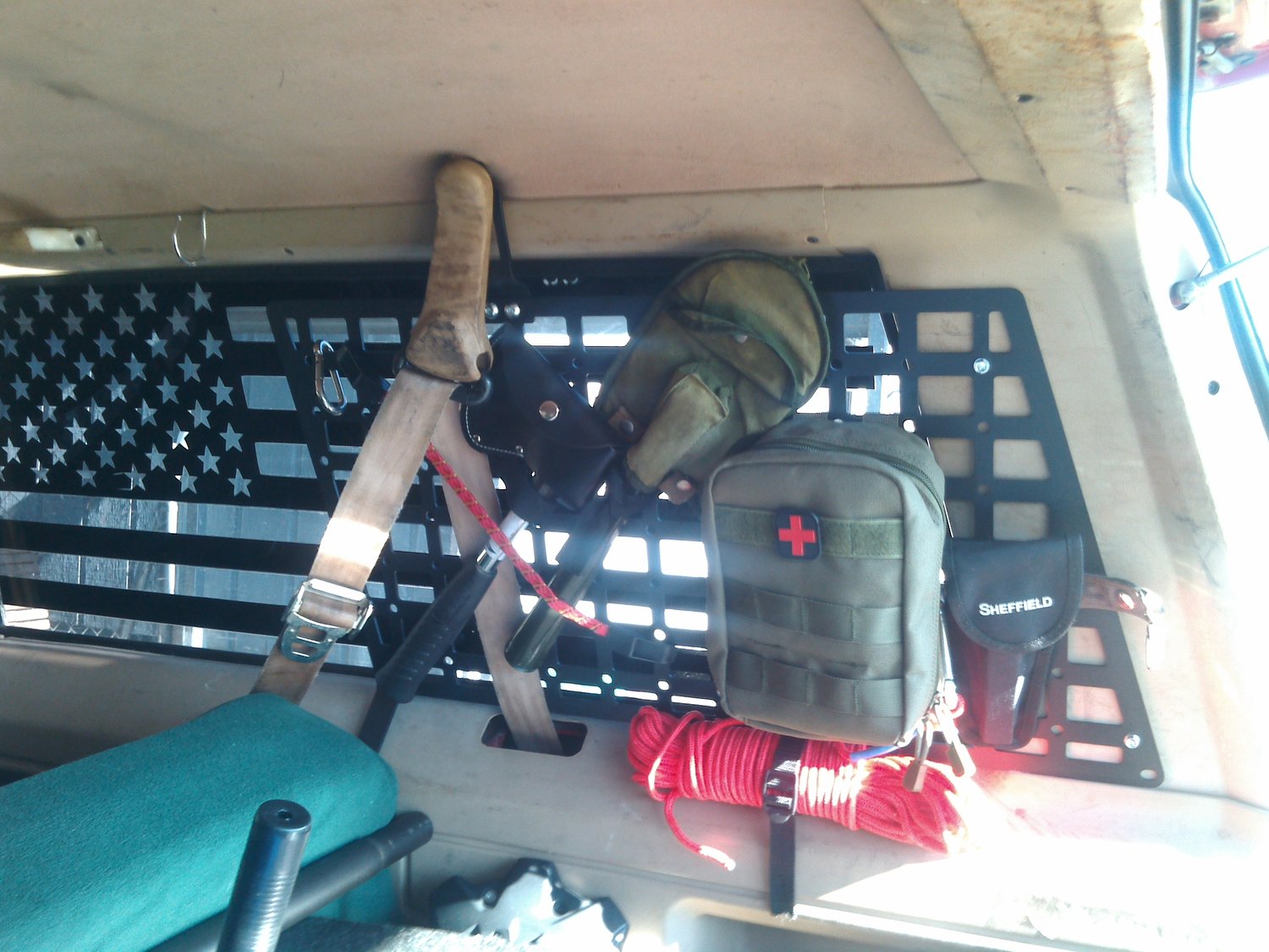 JCR Offroad XJRMP-97-PC Rear Window MOLLE Panel for 84-01 Jeep Cherokee ...