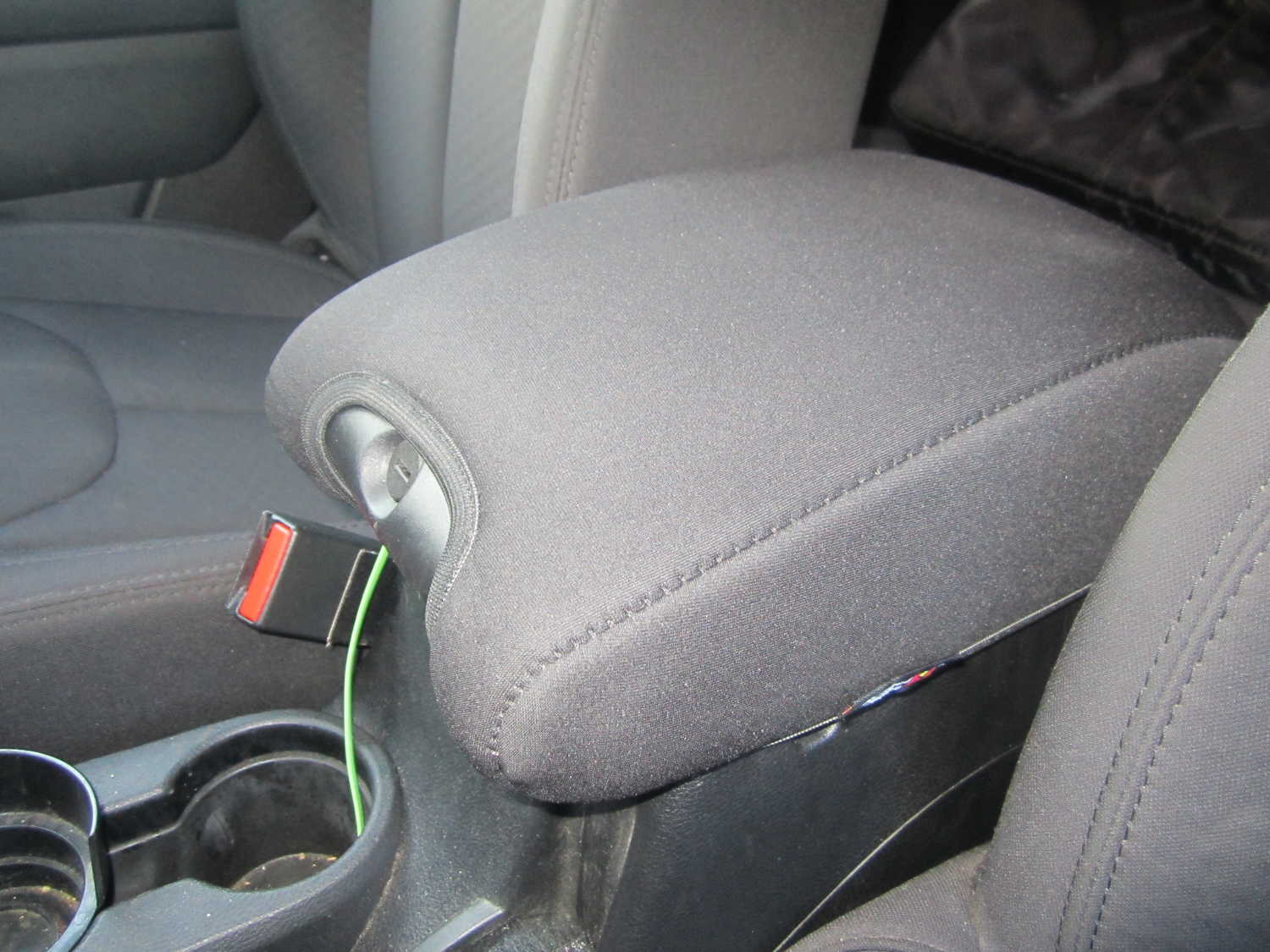 Rugged Ridge 13108.01 Neoprene Arm Rest Pad Cover in Black for 11-18 ...