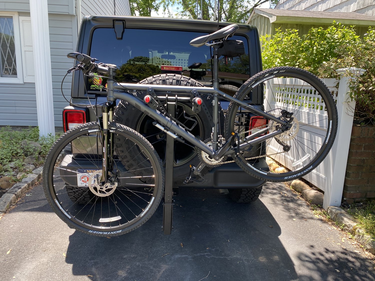 Quadratec 2 Bike Folding Bike Rack for 2" Receiver Hitch - Rack Only ...