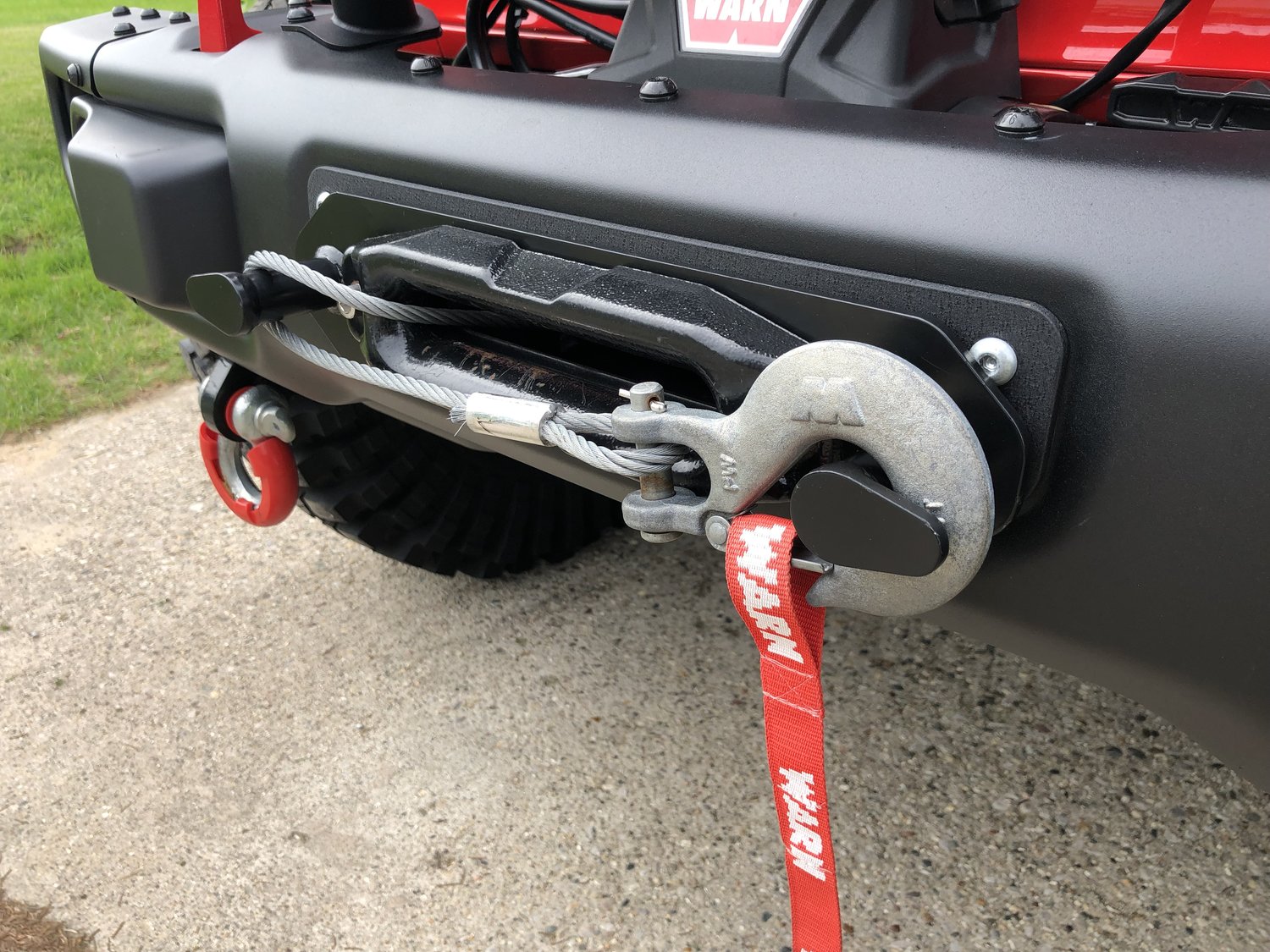 Fishbone Offroad Winch Line Fishhook for Hawse Fairleads | Quadratec