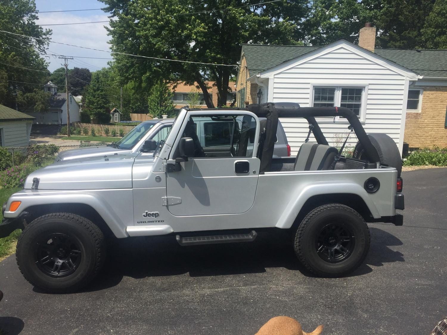 Mickey Thompson SideBiter II Wheel for 1974-1992 Jeep Cherokee ...