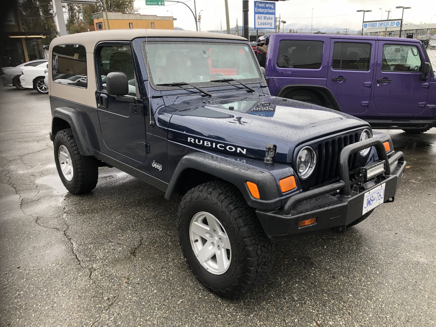 ARB 3450070 Deluxe Winch Bull Bar Bumper in Black for 97-06 Jeep ...