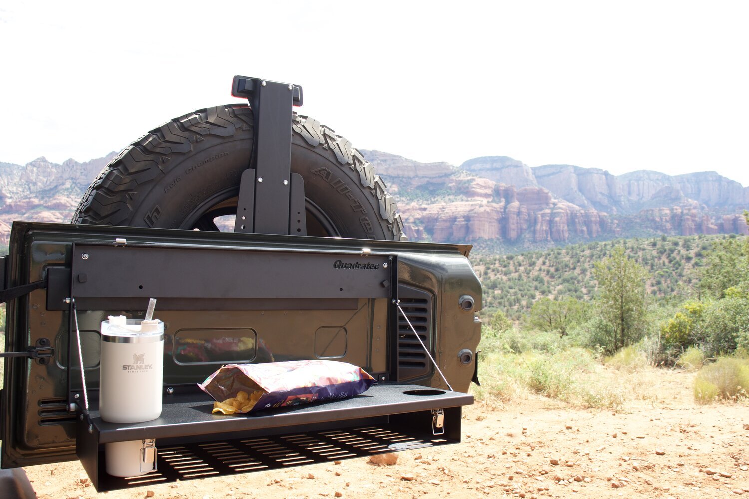 Quadratec Tailgate Table for 07-24 Jeep Wrangler JK & JL | Quadratec