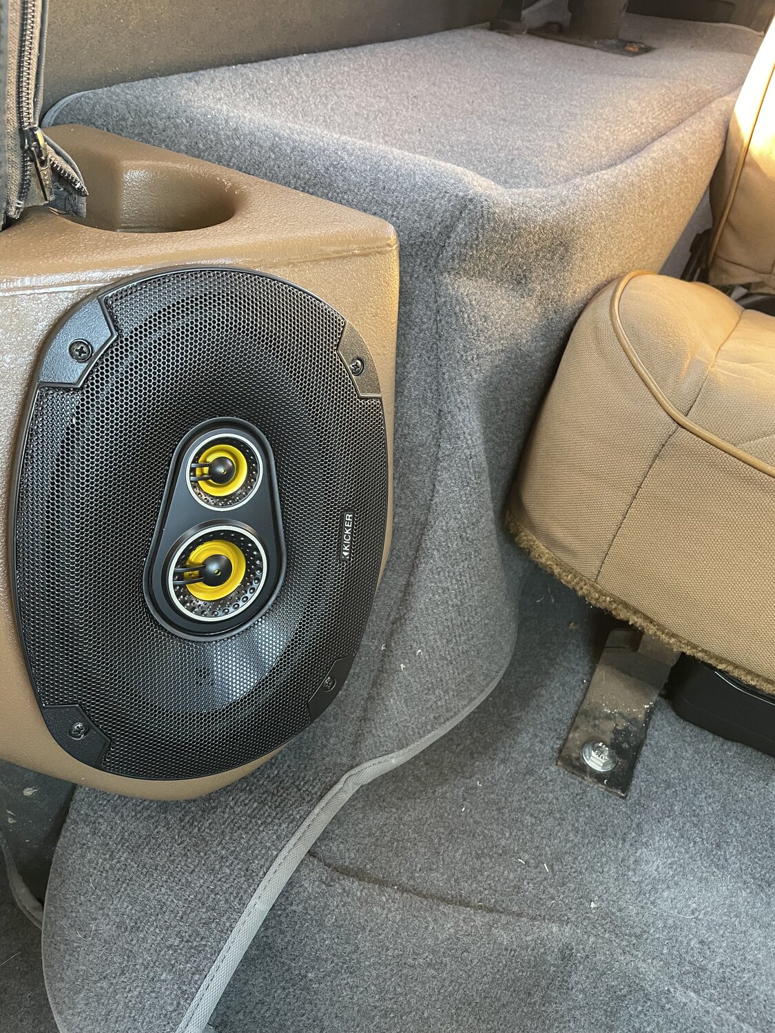 Vertically Driven Products Supreme Sound Wedges with 6" Speakers for 80 ...