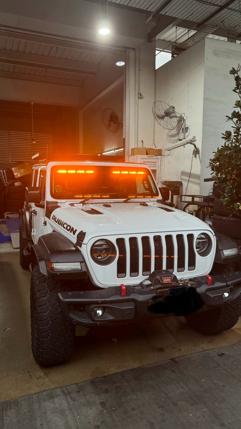 Quadratec LED Interior Mount 50” Stealth Light Bar for 18-23 Jeep ...