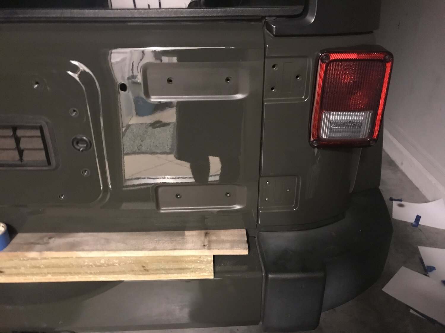 Mopar 5 oz. Touch Up Spray Paint for Jeep Vehicles | Quadratec