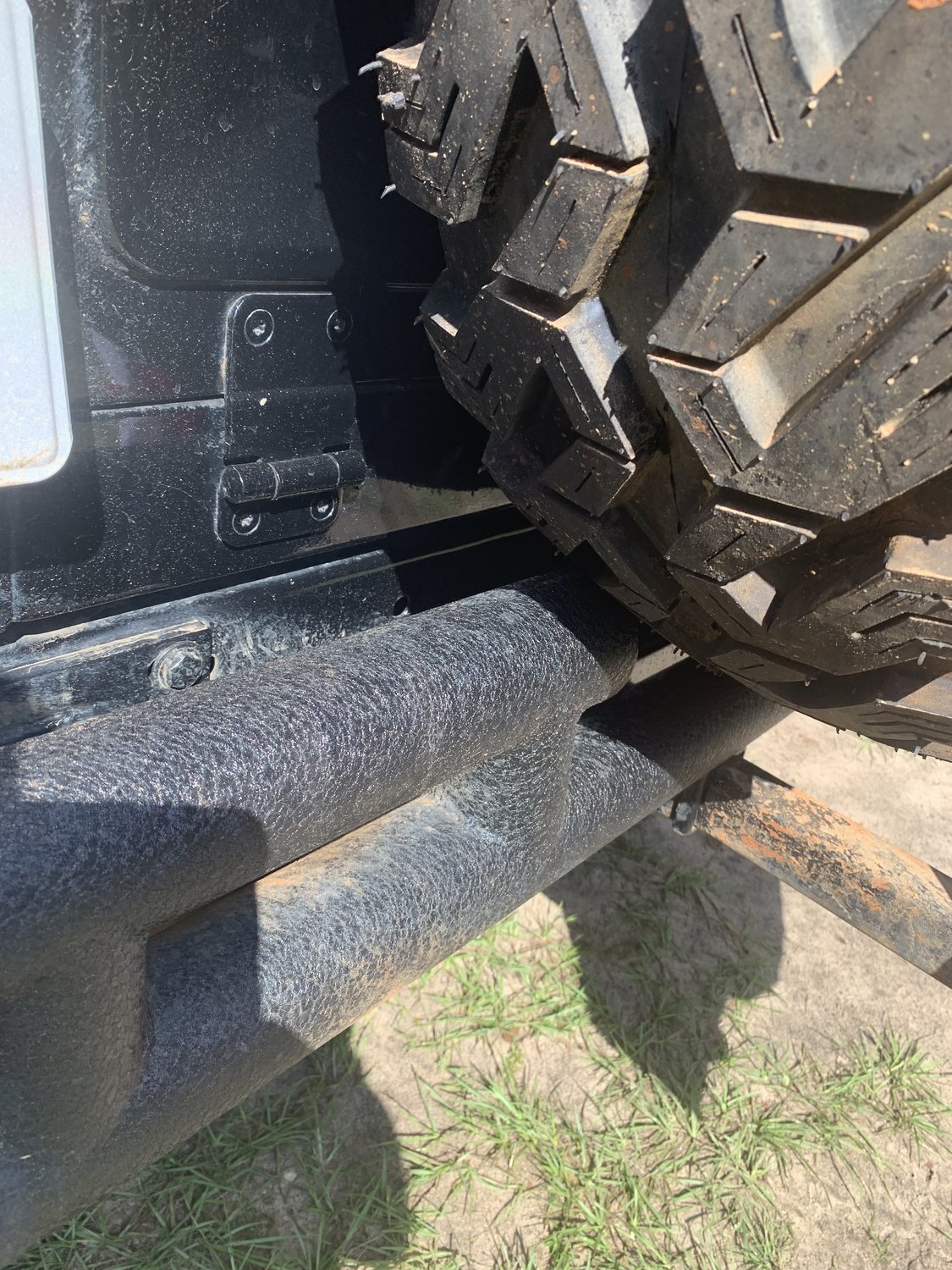 Quadratec QR3 Dual-Tube Rear Bumper with Hitch for 55-86 Jeep CJ5 & CJ7 ...