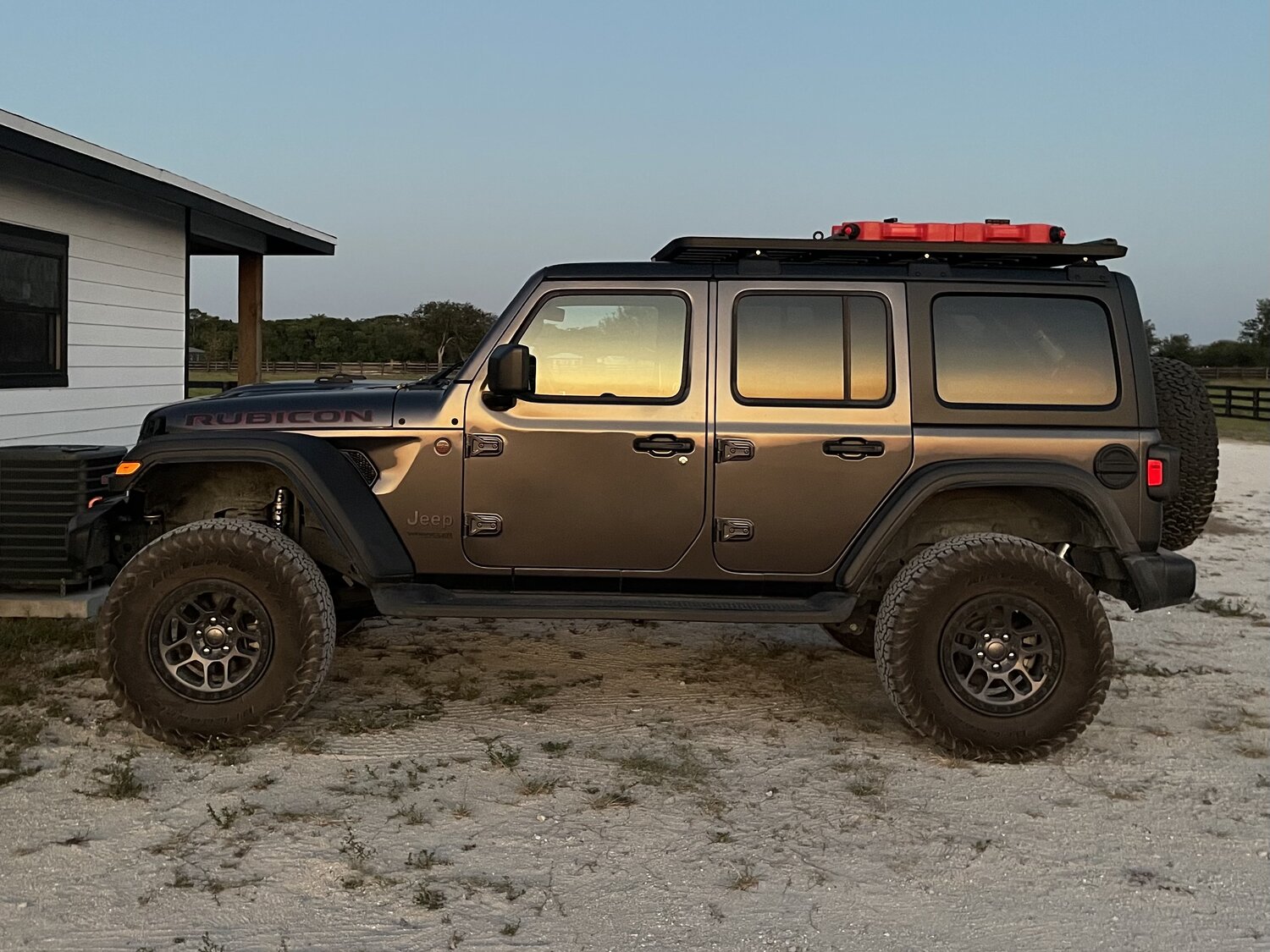 Mopar 2" Lift Kit for 18-23 Jeep Wrangler JL Unlimited with Fox Shocks ...