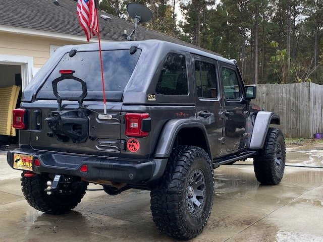 DV8 Offroad HTJLFB-B Ranger Fastback Hardtop for 18-25 Jeep Wrangler JL ...