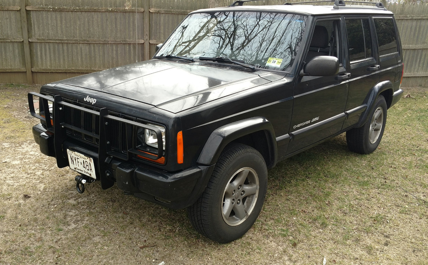 Tomken Machine TMG-1501-XJ Front Grill Guard in Black for 84-01 Jeep ...