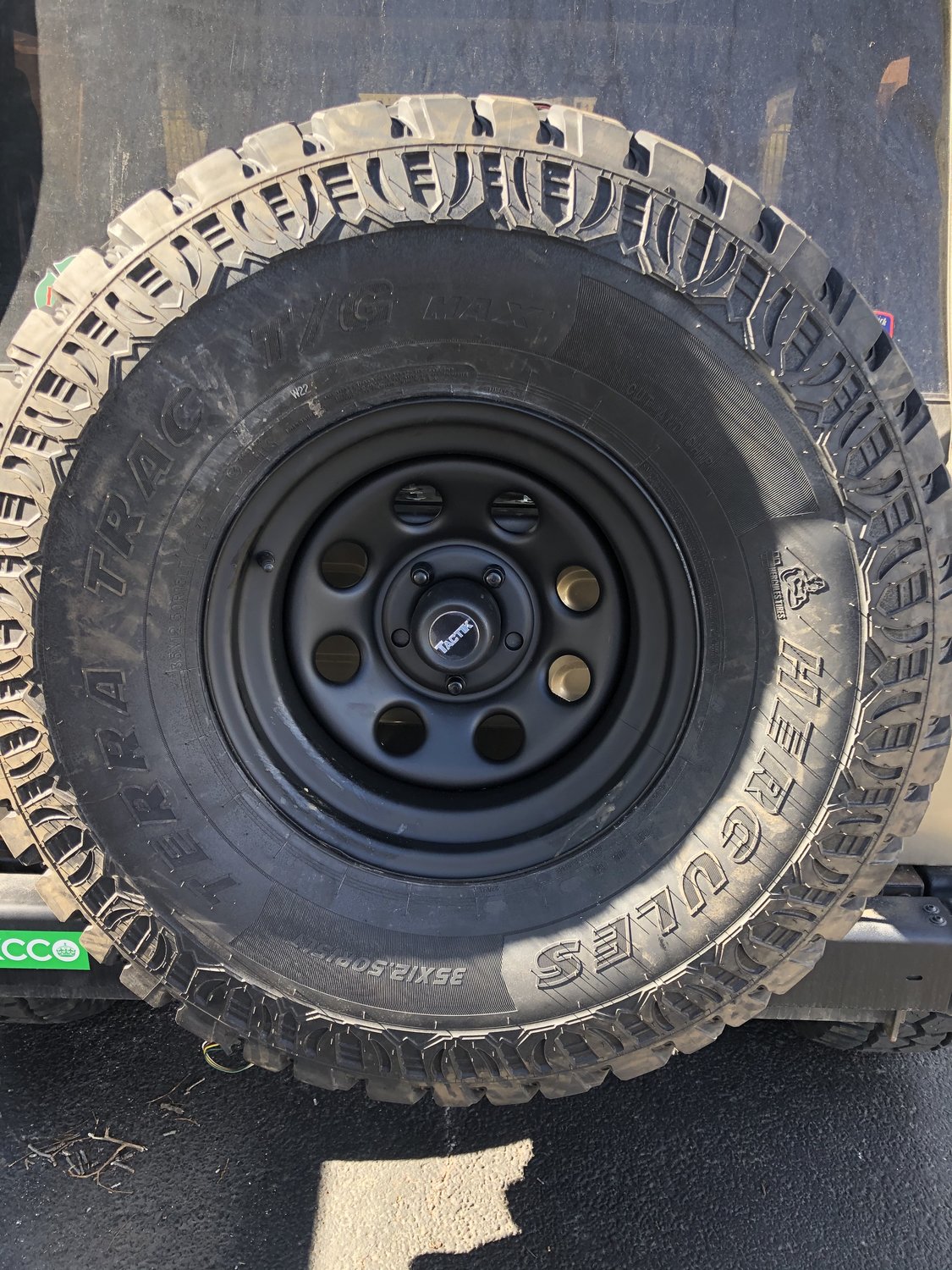 TACTIK Circle 8 Classic Wheel for 87-06 Jeep Wrangler YJ & TJ in 15x8 ...