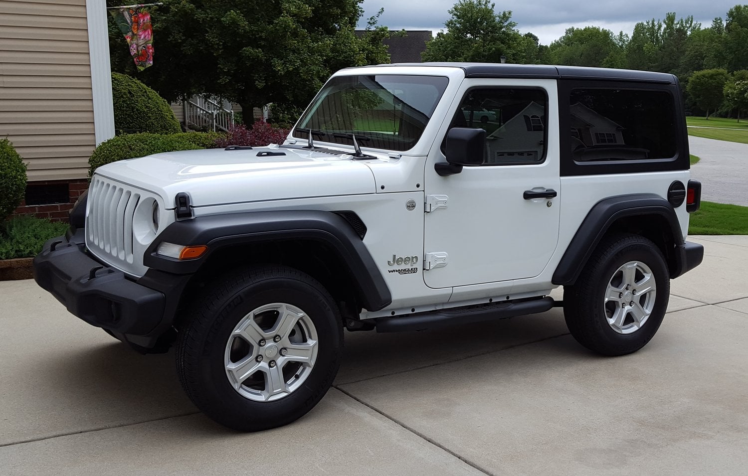 Quadratec QR3 Heavy Duty Side Steps for 18-22 Jeep Wrangler JL 2-Door ...