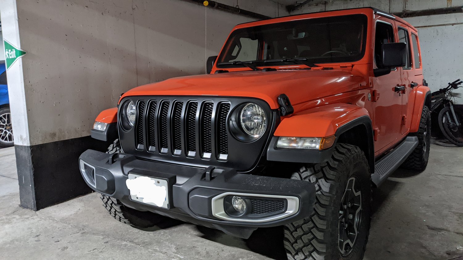 Mopar 82215114 Satin Black Grille for 18-21 Jeep Wrangler JL | Quadratec