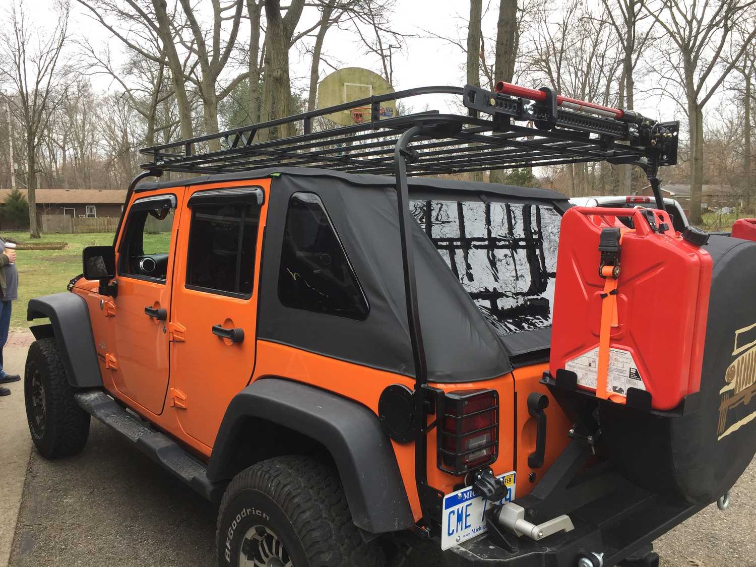 Garvin Hi-Lift Jack Mount for Garvin Wilderness Rack | Quadratec