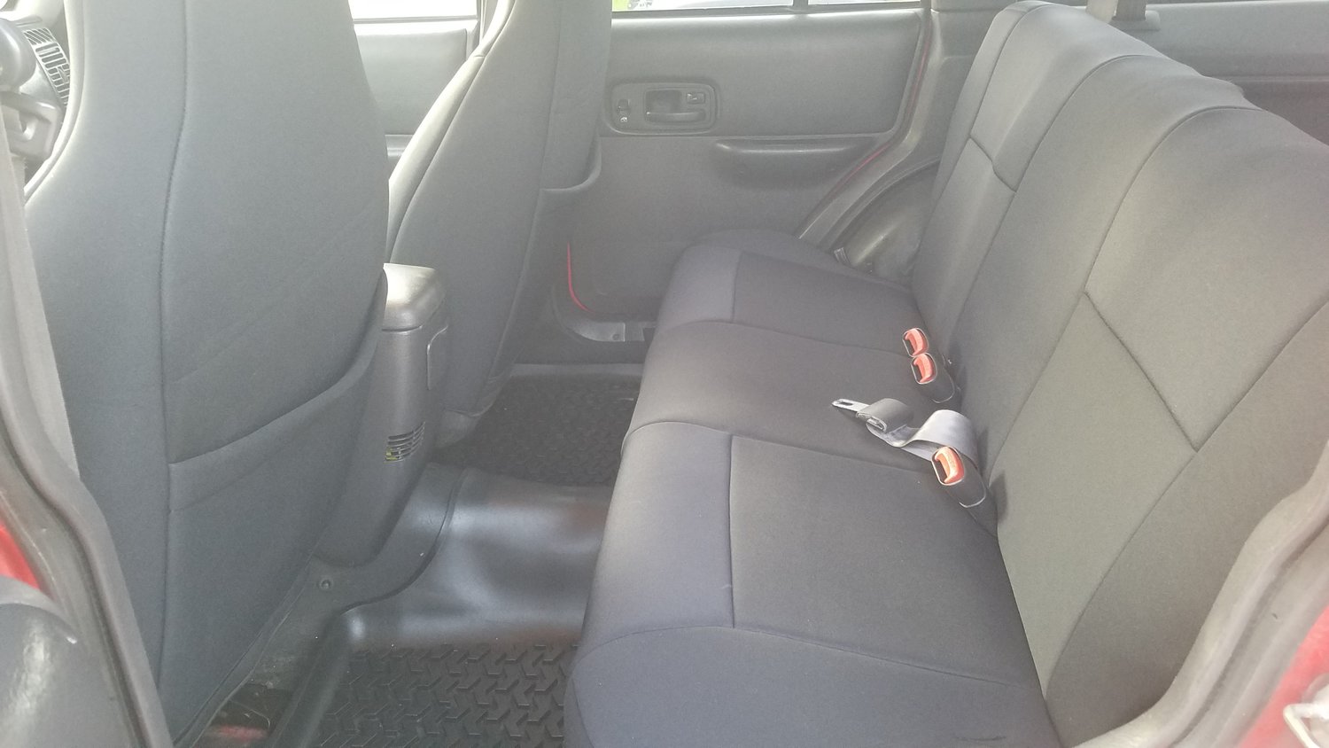 Rough Country Front & Rear Seat Covers for 84-01 Jeep Cherokee XJ ...