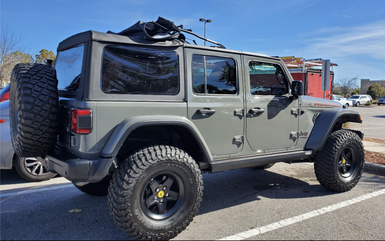 AEV Wheel Center Cap | Quadratec