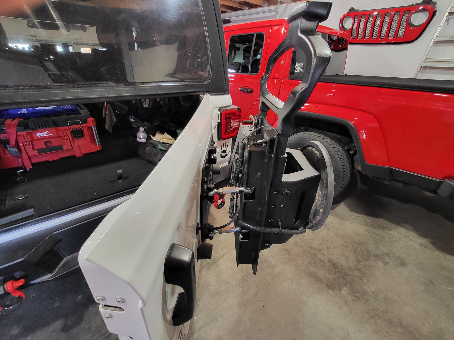 DV8 Offroad TCJL-13 MTO Series Spare Tire Swing Gate for 18-23 Jeep ...