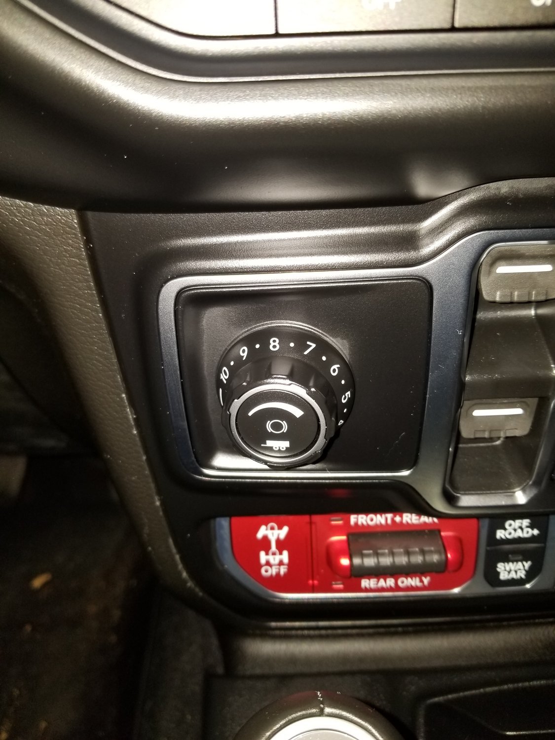 Mopar 82215652AD Trailer Brake Controller for 20-24 Jeep Wrangler JL ...