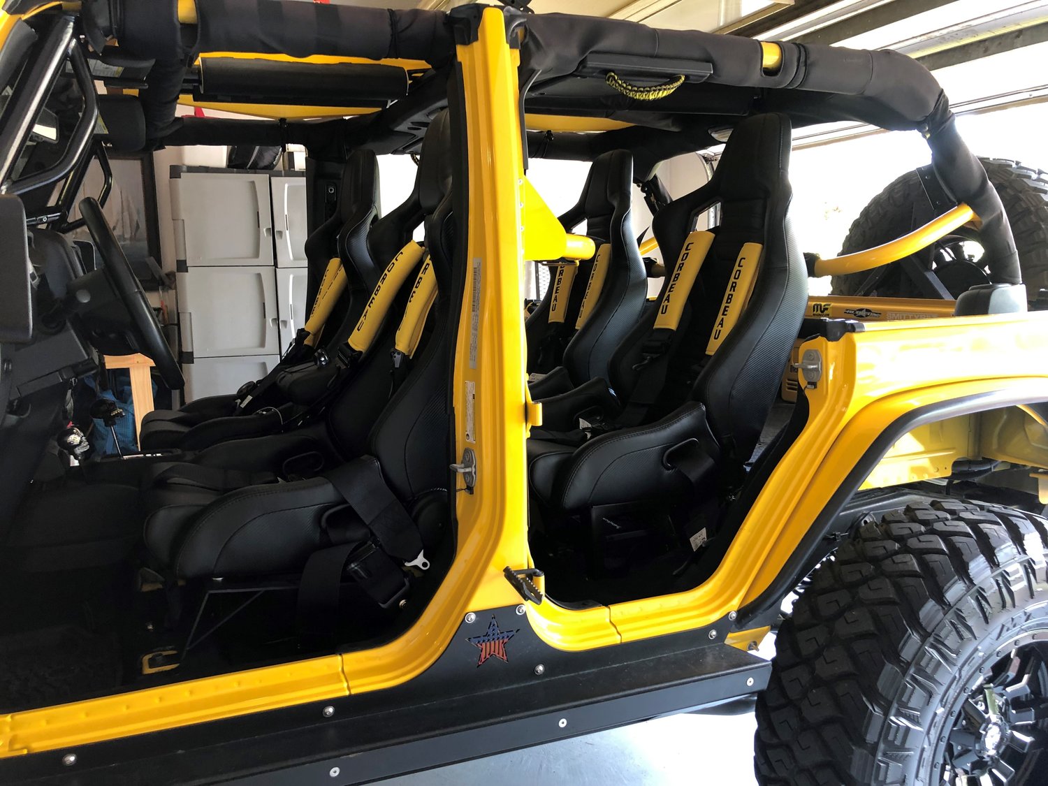 Corbeau Sportline RRB Front Reclining Seat Pair | Quadratec