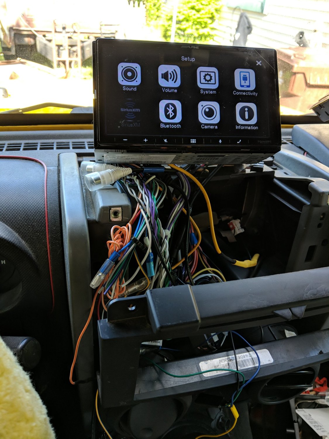 Alpine iLX-W650 Digital Multimedia Receiver | Quadratec