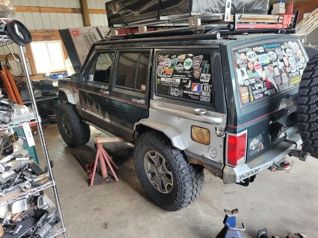 Crown Automotive Heavy Duty Leaf Spring for 84-01 Jeep Cherokee XJ ...