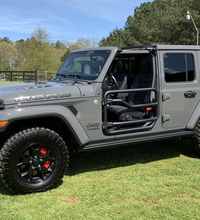 Mopar 77072496AC Front Tube Doors for 18-24 Jeep Wrangler JL | Quadratec