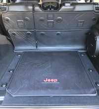 Mopar Cargo Tray for 18-24 Jeep Wrangler JL Unlimited | Quadratec