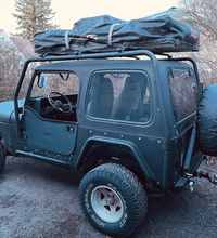 Smittybilt XRC Rock Sliders in Textured Black for 87-95 Jeep Wrangler ...