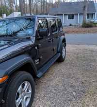 Mopar 82215164AB Production Style Side Steps for 18-24 Jeep Wrangler JL ...