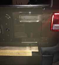 Mopar 5 oz. Touch Up Spray Paint for Jeep Vehicles | Quadratec