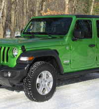 Mopar 82215126 Rubicon Style Rocker Guards for 18-24 Jeep Wrangler JL ...