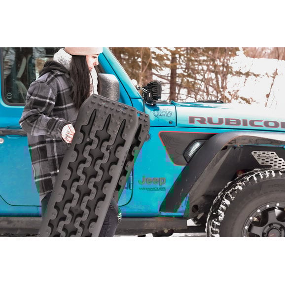 Quadratec RES-Q 42" Recovery Boards (Pair) in Orange | Quadratec