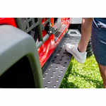 Carnivore Side Steps for 07-18 Jeep Wrangler JK | Quadratec