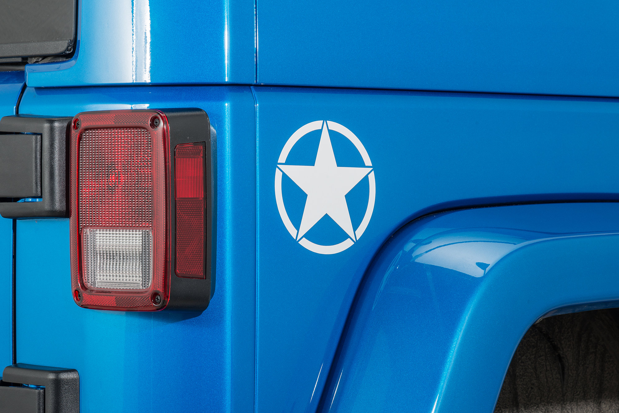 Quadratec Premium Vinyl Small Star Decal | Quadratec