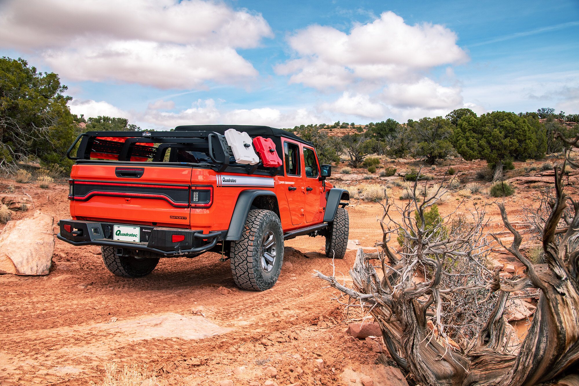 Quadratec QRC Rear Bumper for 20-24 Jeep Gladiator JT | Quadratec