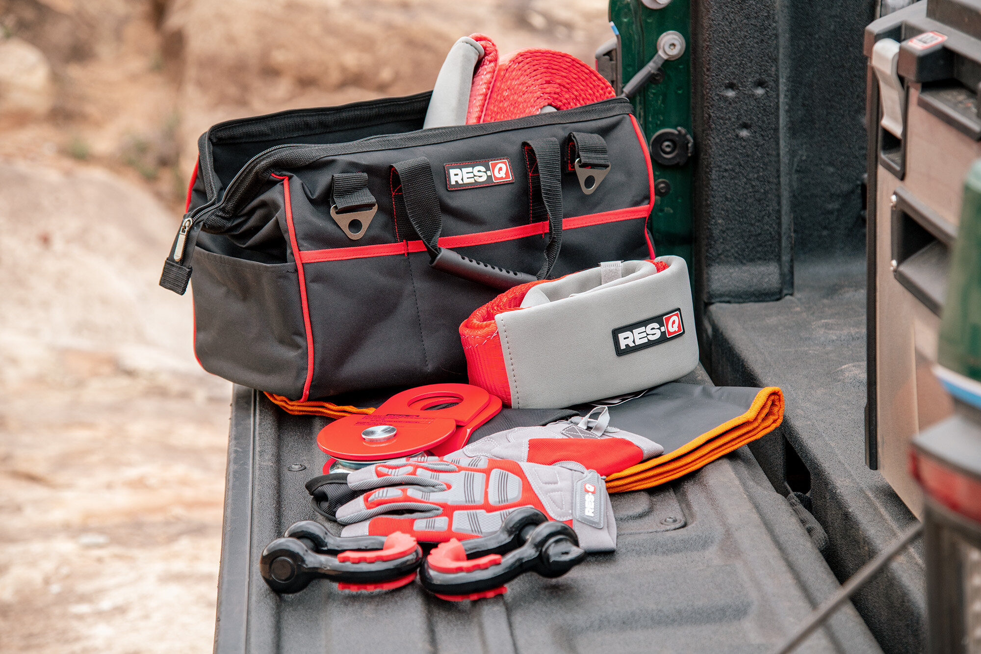 Quadratec RES-Q Premium Recovery Gear Kit | Quadratec