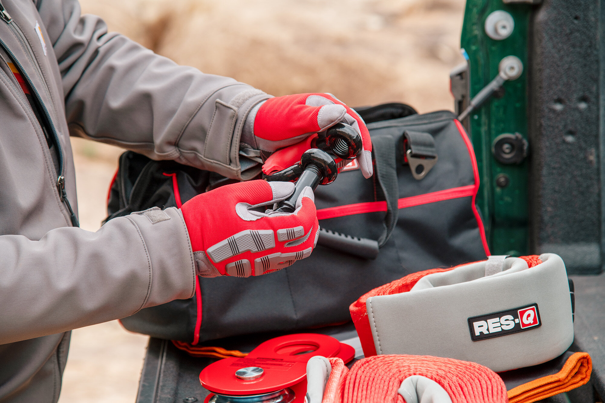 Quadratec RES-Q Premium Recovery Gear Kit | Quadratec