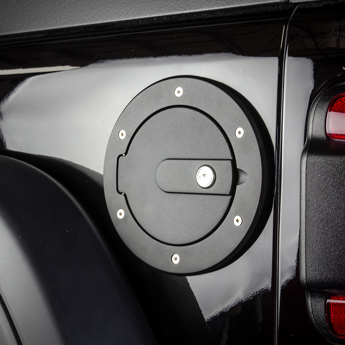 AMI Race Style Locking Billet Fuel Doors for 18-21 Jeep Wrangler JL ...