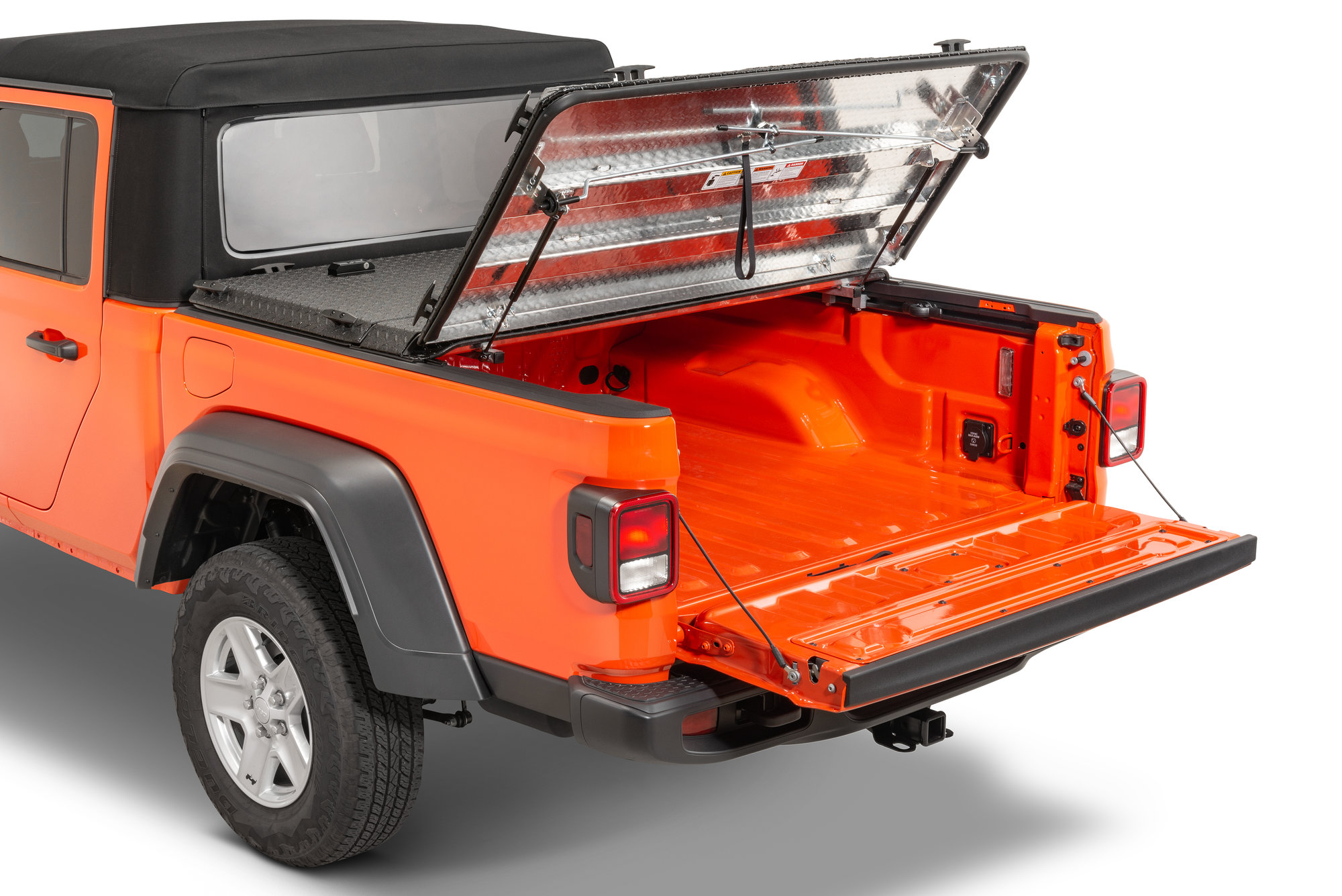 DiamondBack HD Truck Bed Cover For 2020 Jeep Gladiator JT Quadratec DiamondBack HD Truck Bed Cover For 2020 Jeep Gladiator JT Quadratec