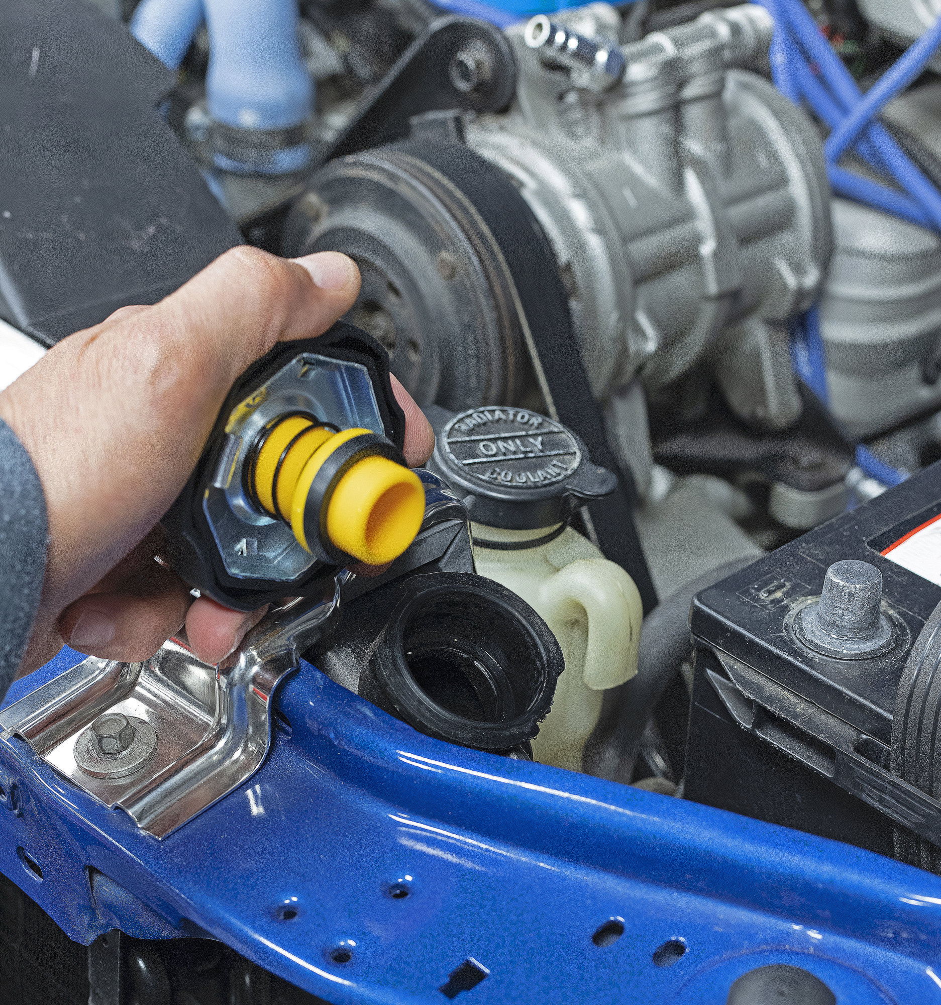 Eastwood 31816 Coolant System Fill Kit | Quadratec