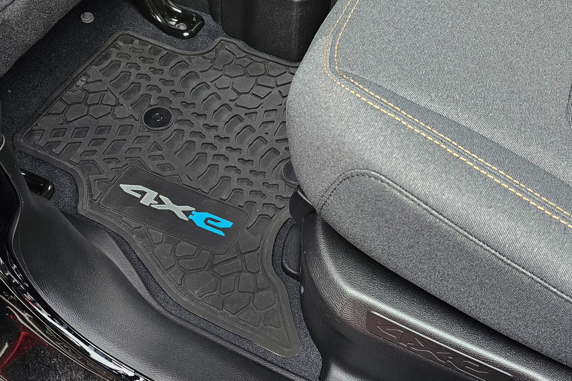 FlexTread Tire Tread/Scorched Earth Scene Front & Rear Floor Liners ...