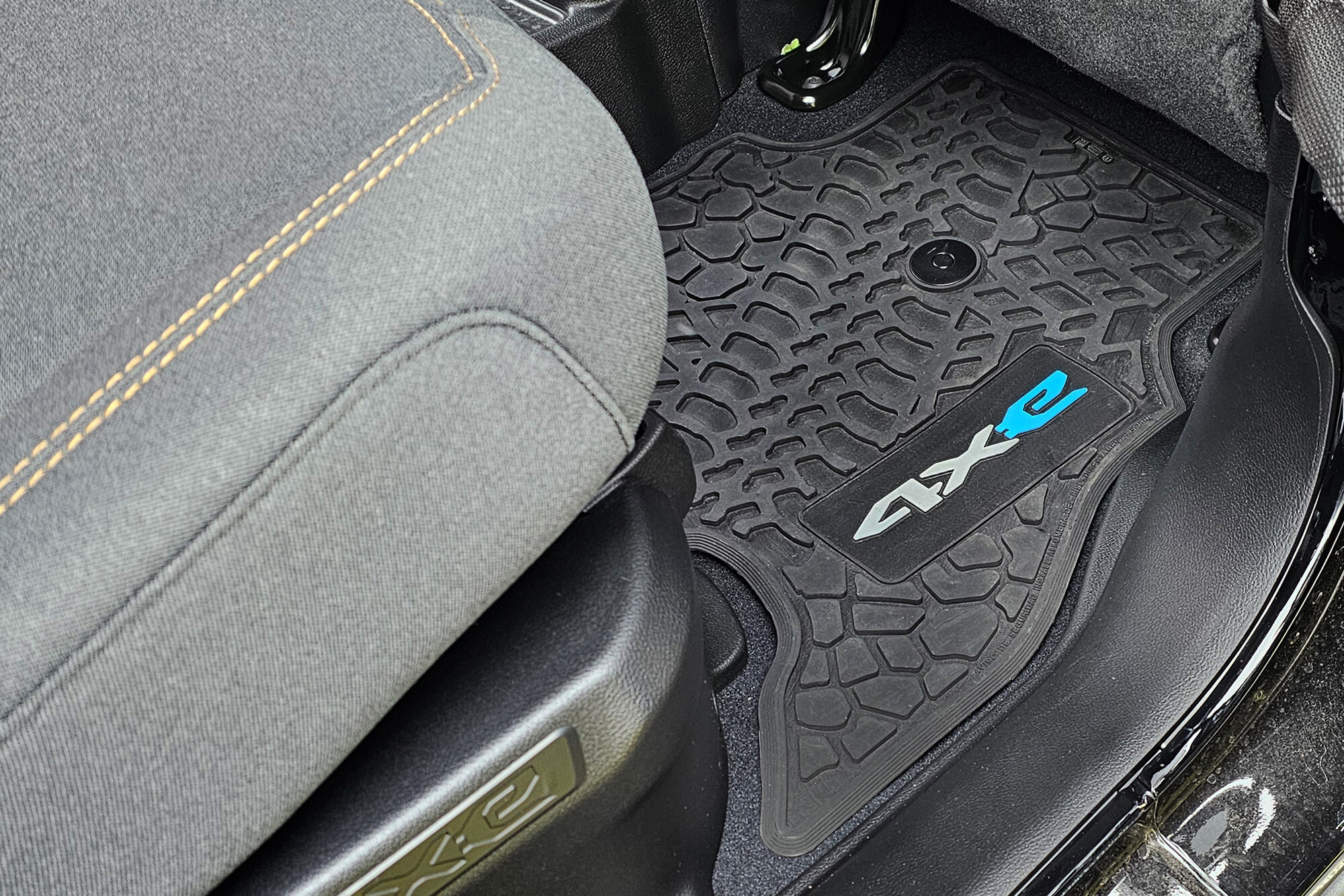 FlexTread Tire Tread/Scorched Earth Scene Front & Rear Floor Liners ...