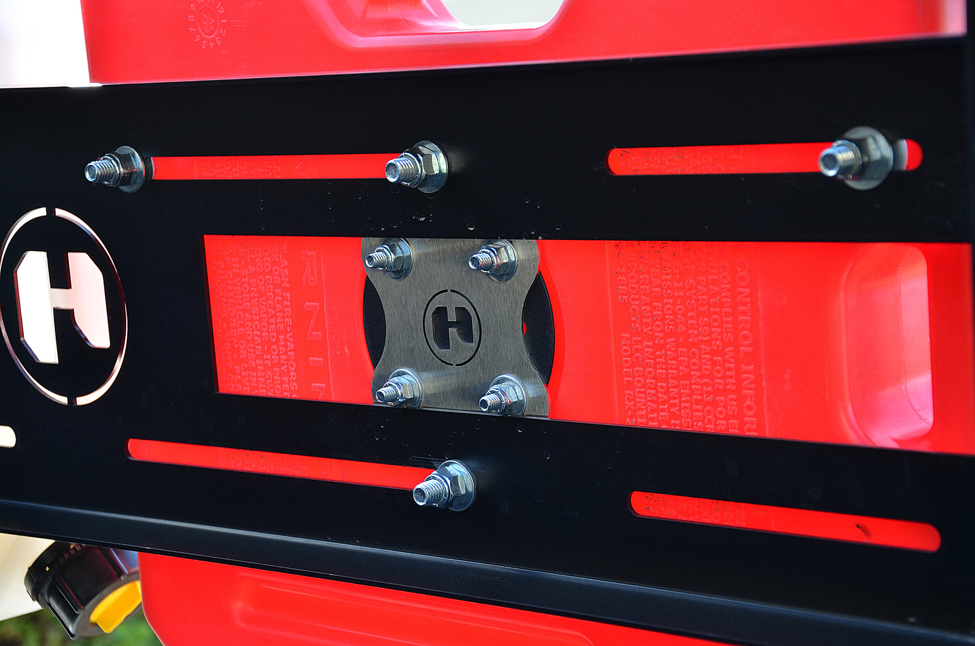 HOBBS 1001-ADPXM01 RotopaX Mount for Racks | Quadratec