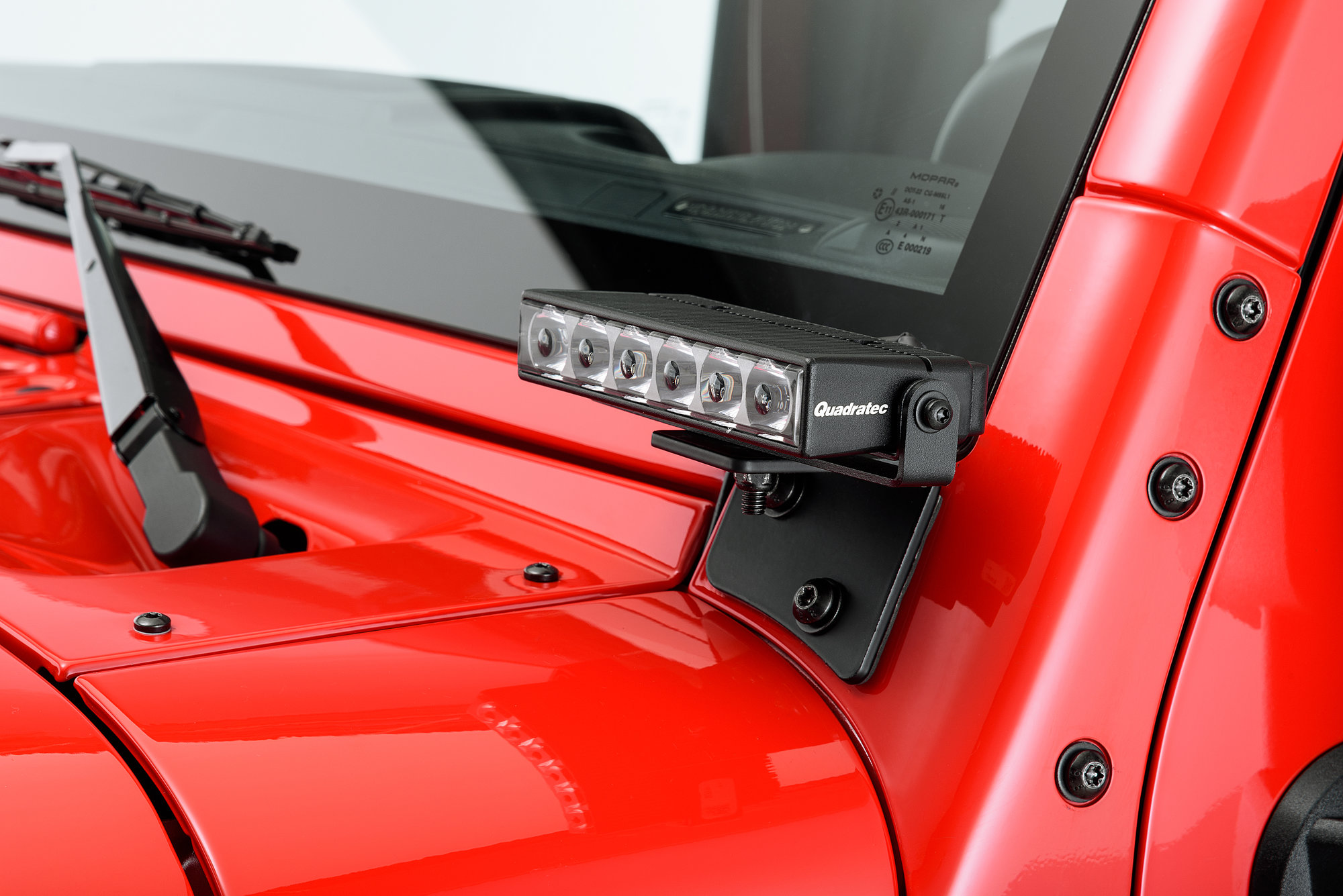 Quadratec 1x6 Stealth LED Light Bar Pair | Quadratec